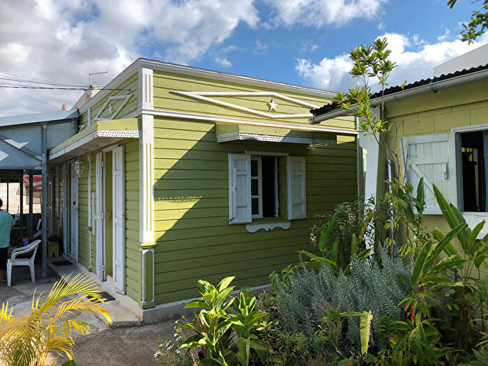 Maison 4 pièces à Le Port, Rivière des Galets, Village, à vendre