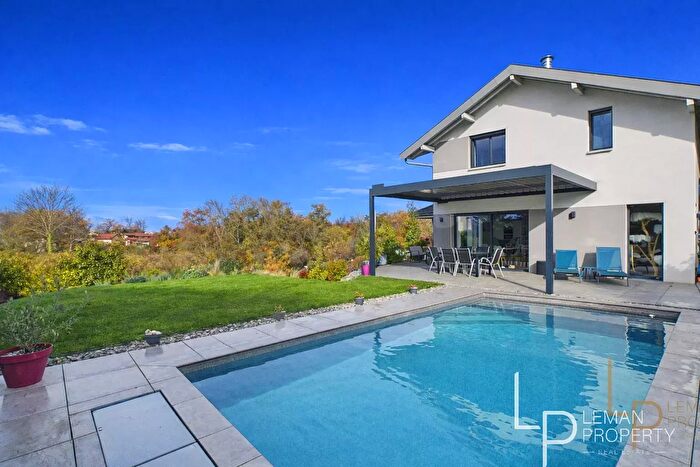 Maison à vendre - Veigy-Foncenex - 6 pièces - 4 chambres