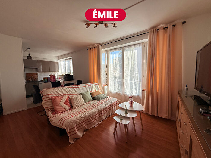 Hellemmes-Lille, Hellemmes Centre-ville, Pavé du Moulin : Appartement 2 pièces à vendre