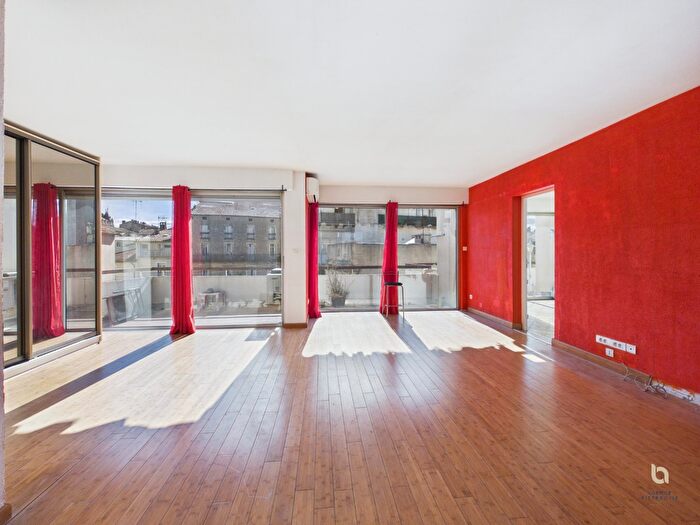Béziers, Centre-ville, Palais des Congrès, Garibaldi, Gambetta - Appartement 4 pièces à vendre