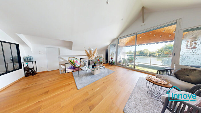 Maison à vendre - Vaux-sur-Seine - 7 pièces - 3 chambres