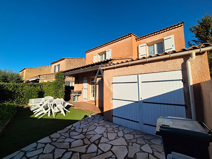 Maison à vendre - La Crau, Centre-ville - 4 pièces - 3 chambres