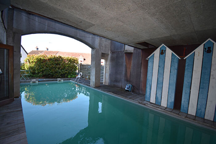 Maison à vendre - Varennes-Vauzelles - 6 pièces - 5 chambres