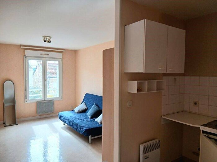 Appartement à louer - Barbâtre-Saint Remy-Verrerie, Reims - 1 pièce