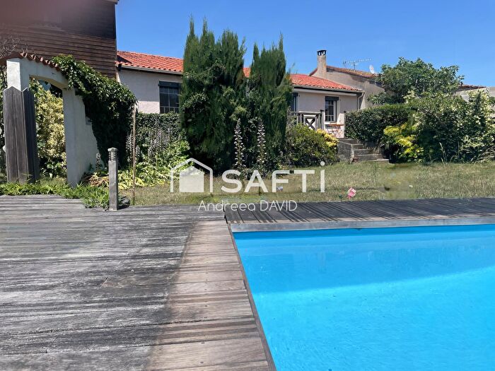 Viviers-lès-Montagnes : Maison 6 pièces à vendre