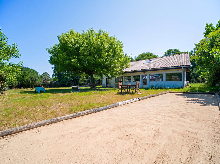 Maison 4 pièces à Gastes, à vendre