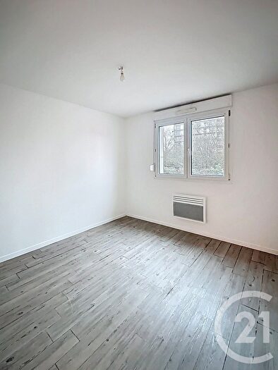 Appartement 1 pièce à Orléans, Carmes, à louer