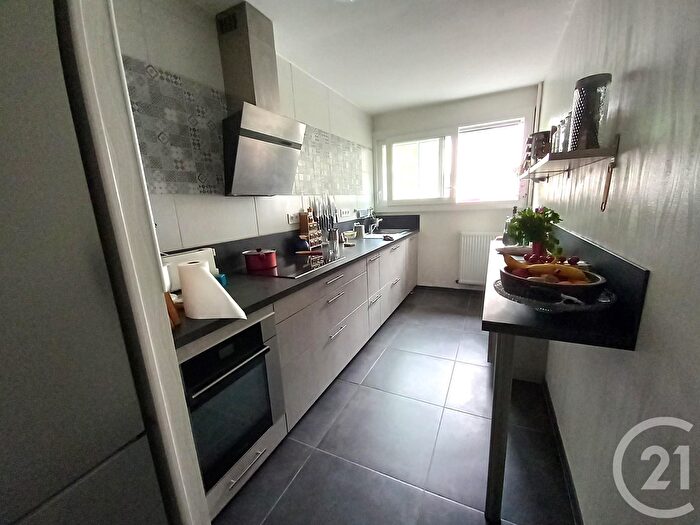 Cherbourg-Octeville, Les Provinces : Appartement 4 pièces à vendre