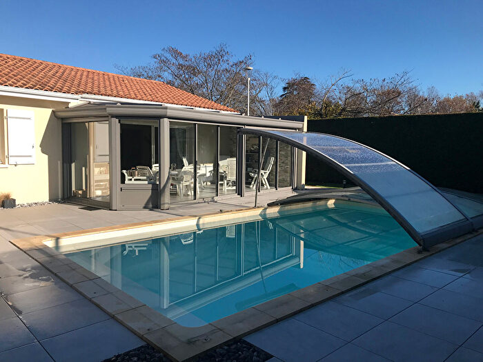 Maison à vendre - Villenave-dOrnon, Chambéry, La Monnaie, Carbonnieux, Trigan - 5 pièces - 3 chambres