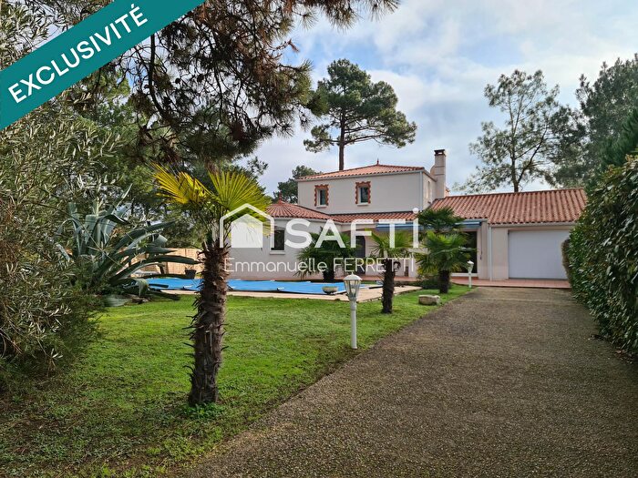 Maison à vendre - La Faute-sur-Mer - 7 pièces - 4 chambres