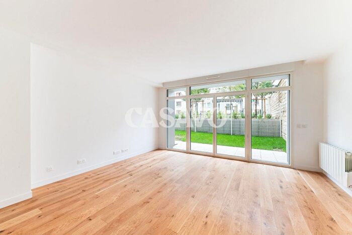 Appartement à vendre - Issy-les-Moulineaux, Les Epinettes, Le Fort, Les Hauts dIssy - 3 pièces - 2 chambres