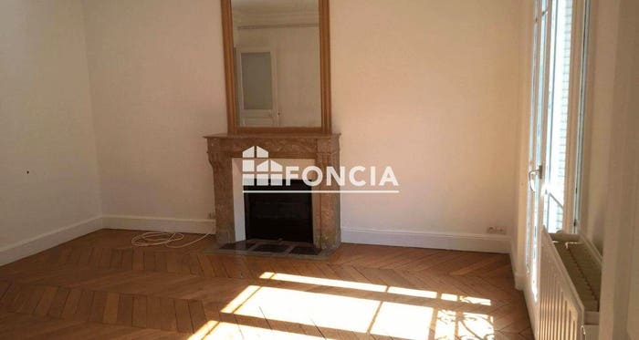 Clignancourt-Jules Joffrin, Paris 18ème arrondissement : Appartement 3 pièces à louer