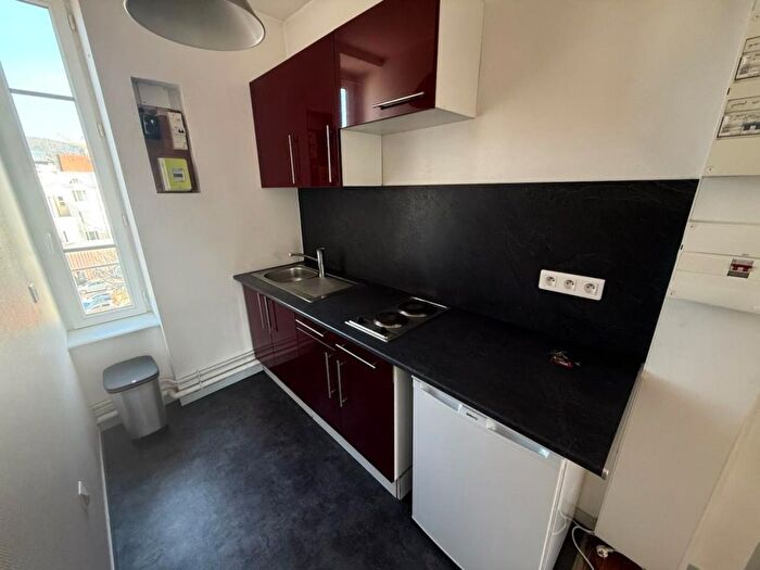 Appartement à louer - Clermont-Ferrand, Jaude, Fontgiève Saint-Alyre - 2 pièces - 1 chambre