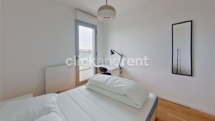 Appartement à louer - Colombes, Stade - 4 pièces - 3 chambres