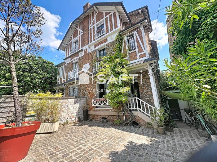 Clamart, Gare - Maison 6 pièces à vendre
