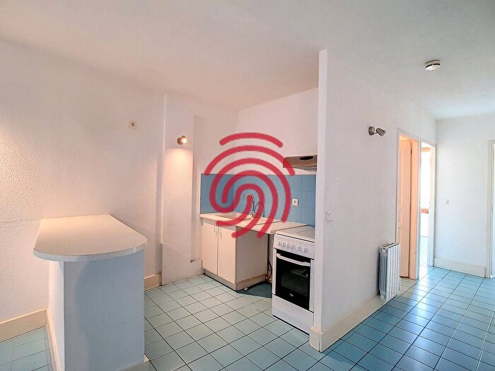 Appartement à louer - Centre Ville, Serignan - 3 pièces - 2 chambres