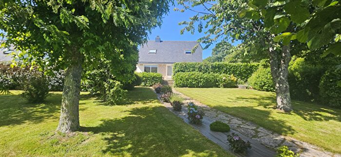 Callac : Maison 5 pièces à vendre