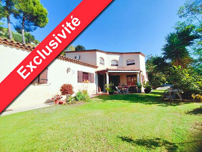 Maison à vendre - Nice, Lingostière - 4 pièces - 3 chambres