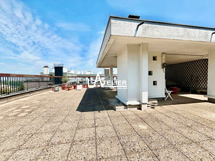 Appartement à vendre - Saint-Cloud, Fouilleuse, Val dOr - 5 pièces - 3 chambres