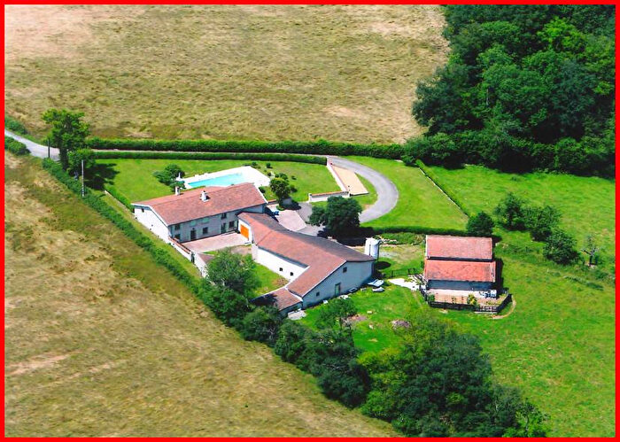 Maison à vendre - Balbigny - 9 pièces - 4 chambres