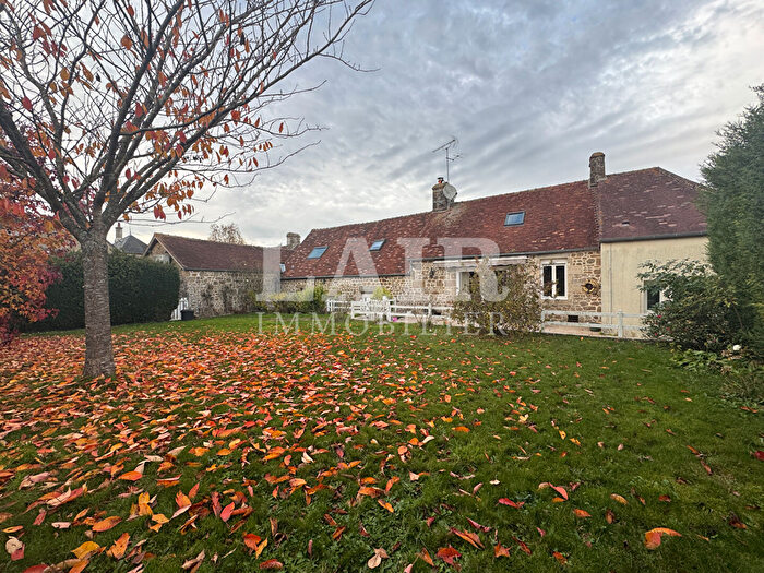 Maison à vendre - Carrouges - 8 pièces - 5 chambres