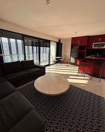 Appartement à louer - Lyon ème arrondissement - 2 pièces - 1 chambre