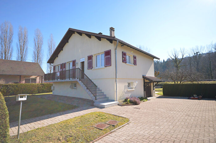 Maison à vendre - Dampierre-sur-le-Doubs - 4 pièces - 3 chambres