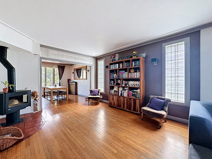 Maison 6 pièces à Pontault-Combault, Orme au Charron, à vendre