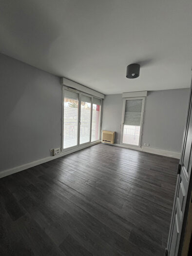 Appartement à louer - Saint-Jean-de-Braye, Centre-ville - 2 pièces - 1 chambre