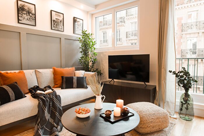 Appartement à louer - Paris e , Legendre, Lévis - 3 pièces - 2 chambres