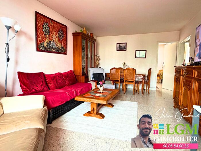 Appartement 4 pièces à vendre - Nîmes, Poètes