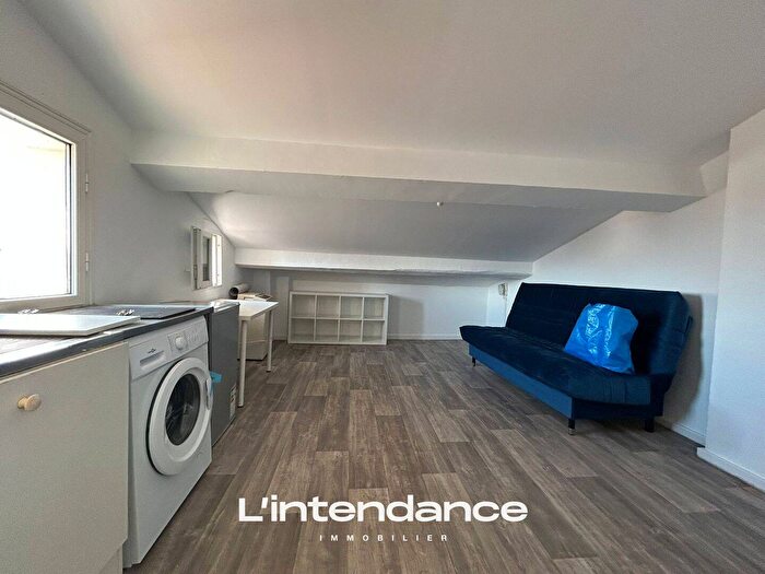 Centre Ville, La Valette-du-Var : Appartement 1 pièce à louer