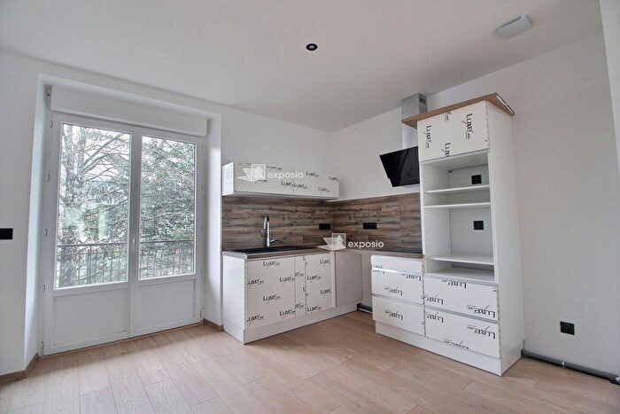 Appartement à louer - Plaine dAlbertville - 4 pièces - 3 chambres