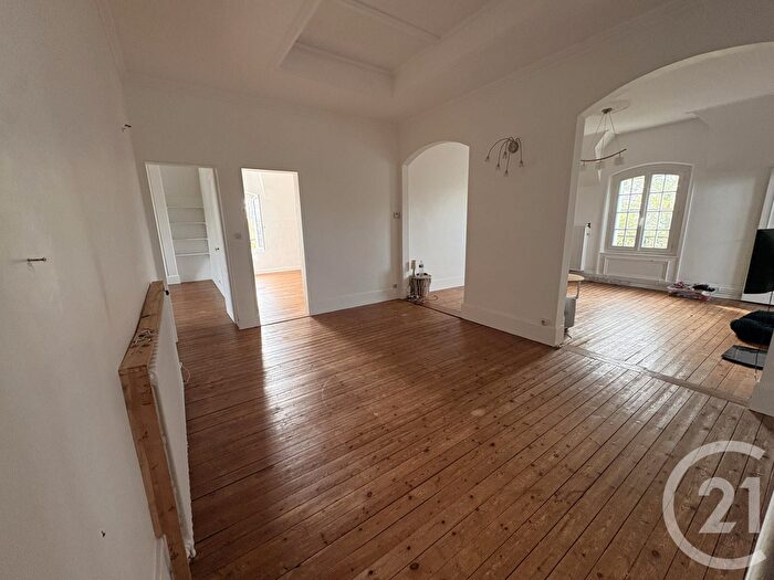 Étrépagny : Appartement 4 pièces à vendre