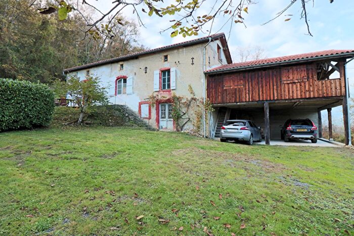Maison à vendre - Castelnau-Rivière-Basse - 6 pièces - 3 chambres