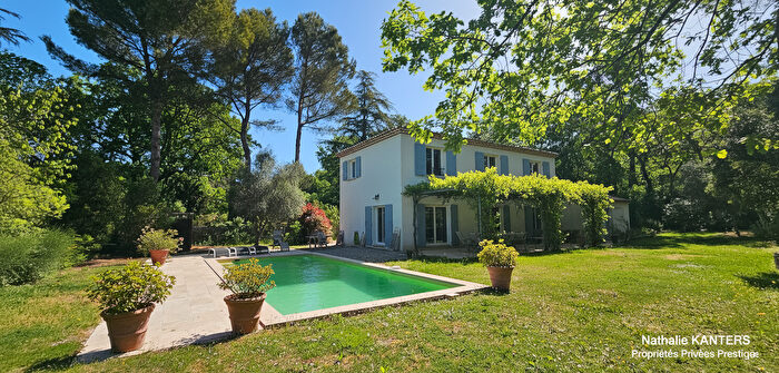 Aix-en-Provence, Puyricard, Célony : Maison 6 pièces à vendre