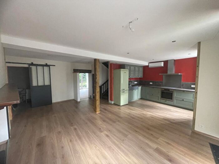 Maison à vendre - Oloron-Sainte-Marie - 5 pièces - 4 chambres