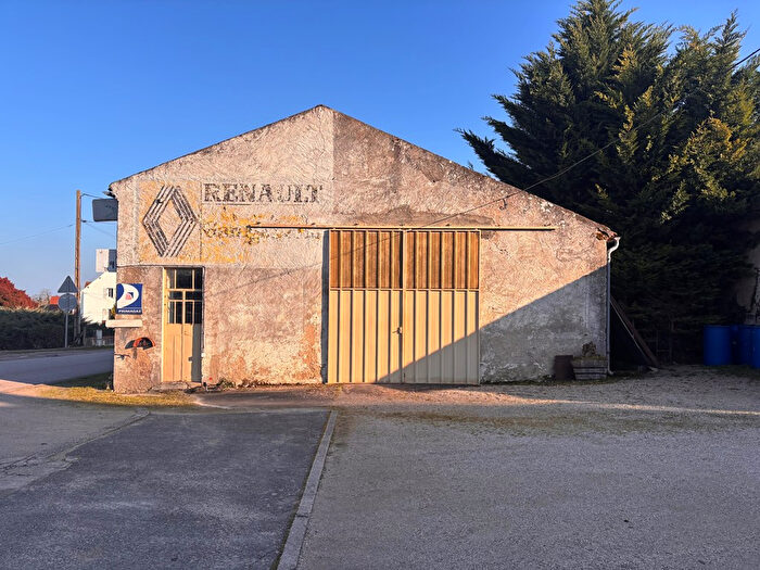 Maison à vendre - Saulcet - 6 pièces - 3 chambres