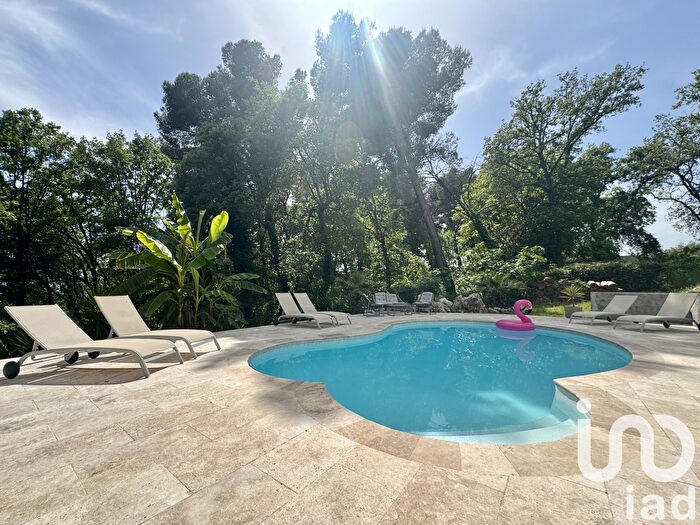 Maison à vendre - La Gaude - 5 pièces - 3 chambres