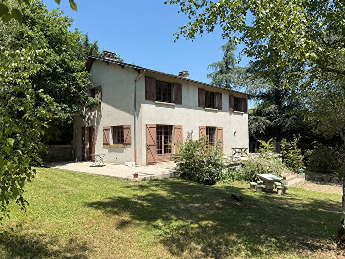 Maison à vendre - Saint-Cyr-la-Roche - 5 pièces - 3 chambres