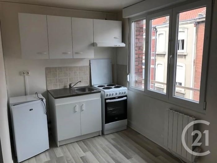Hellemmes-Lille, Hellemmes, Barrière : Appartement 1 pièce à louer