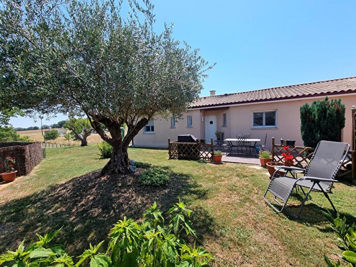 Maison 4 pièces à vendre à Léguillac-de-l'Auche