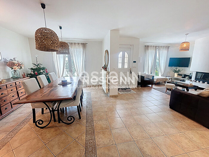 Maison à vendre - Morangis - 6 pièces - 4 chambres