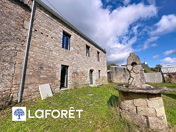 Maison à vendre - Lanvaudan - 5 pièces - 3 chambres