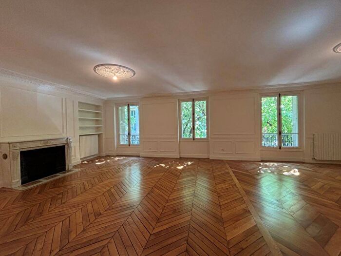 Appartement 6 pièces à Porte Dauphine, Paris 16ème arrondissement, à louer