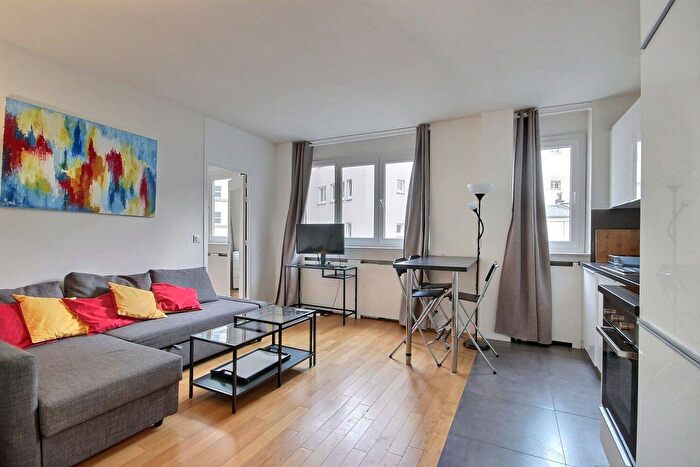 Appartement à louer - Muette Sud, Paris ème arrondissement - 2 pièces - 1 chambre