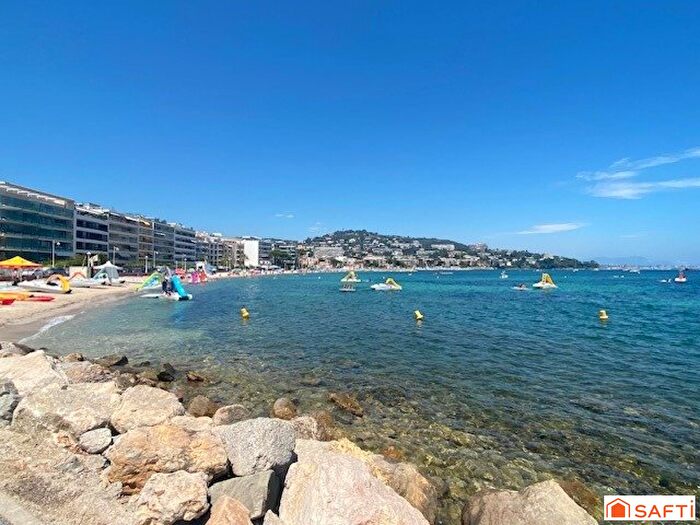 Appartement à vendre - Cannes, Pointe Croisette - 2 pièces - 1 chambre