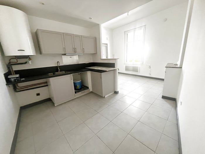 Appartement 1 pièce à louer - Nîmes, Jean Jaurès
