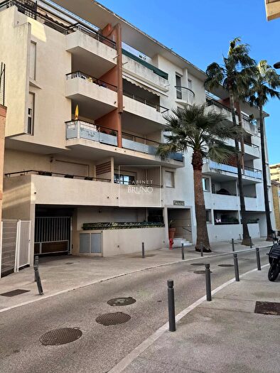 Appartement à vendre - Cannes, Bocca Sud - 2 pièces - 1 chambre