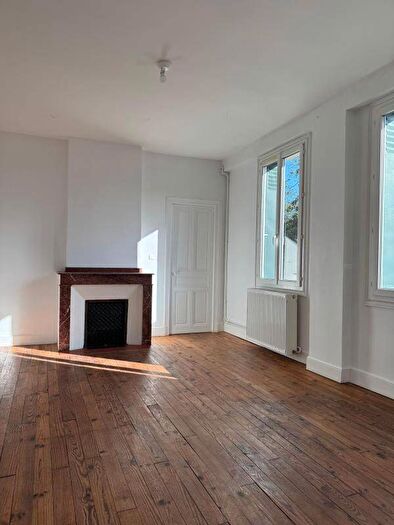 Appartement à louer - Centre Ville, Castres - 4 pièces - 3 chambres